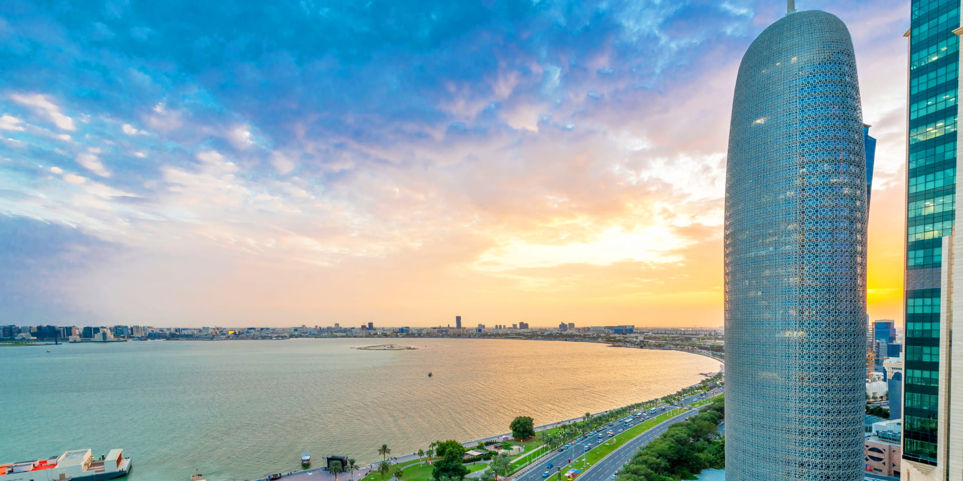 Doha Tower - Burj Doha: Iconic Architecture in Qatar